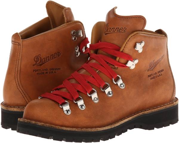 Danner Mountain Light Review, Facts, Comparison | RunRepeat