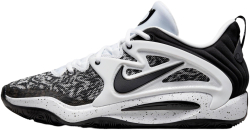 Cut in half: Nike KD 15 Review (2023) | RunRepeat
