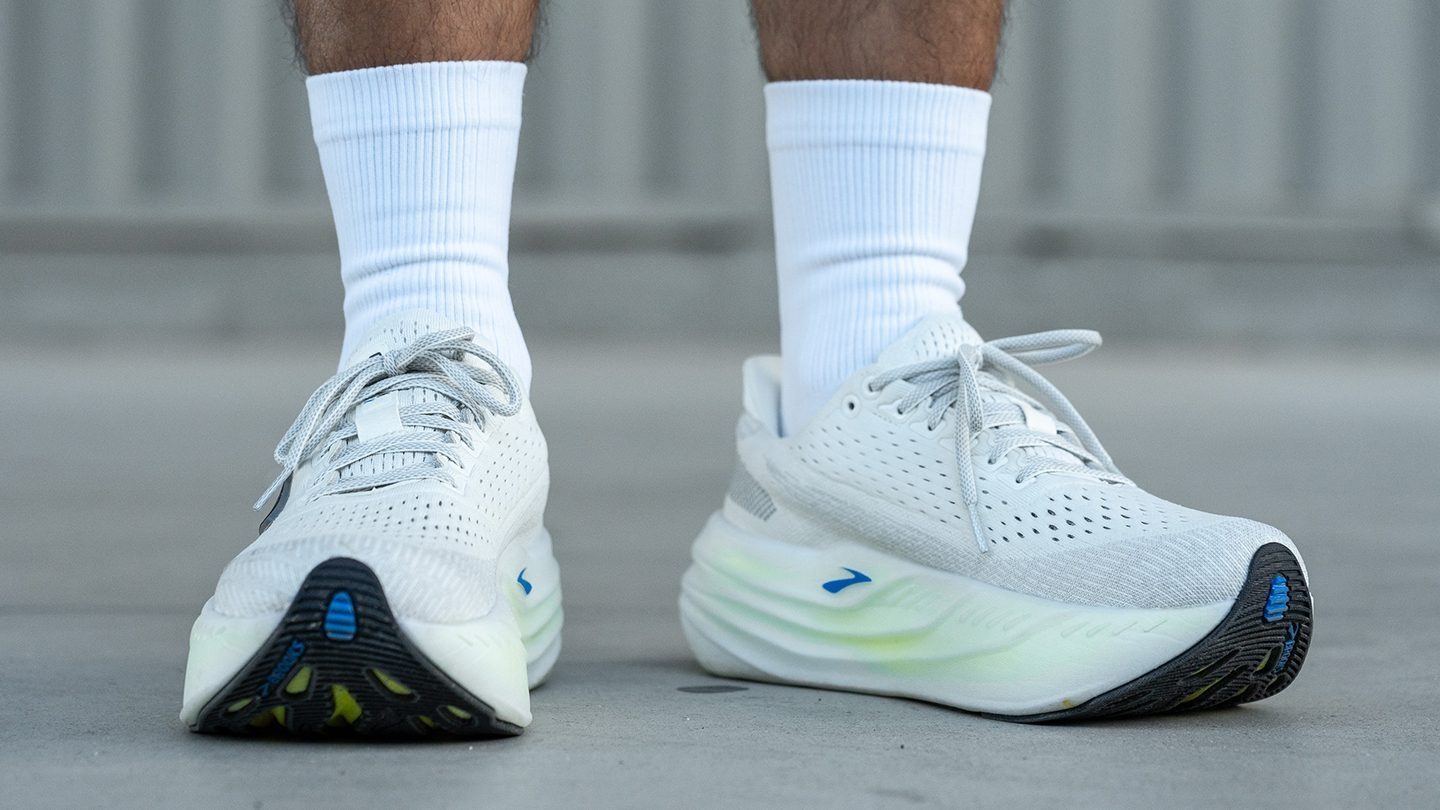 7 Best Hallux Rigidus Running Shoes in 2025 | RunRepeat