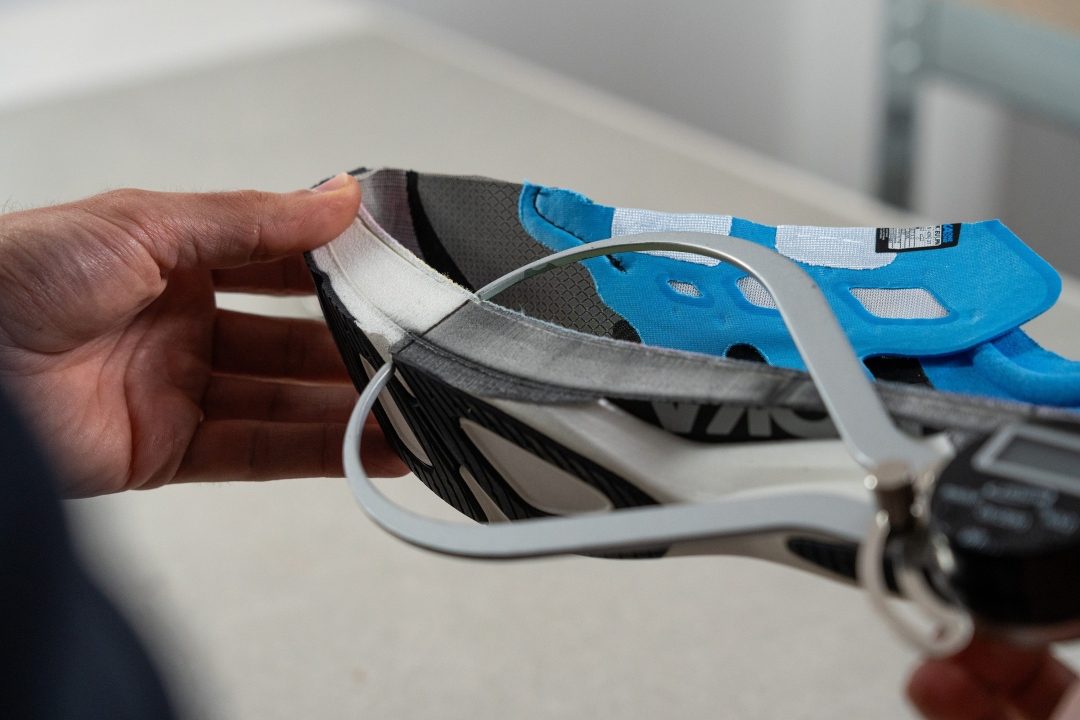 Stack Height: Tool, Shoe Lab Data & In-Depth Guide | RunRepeat