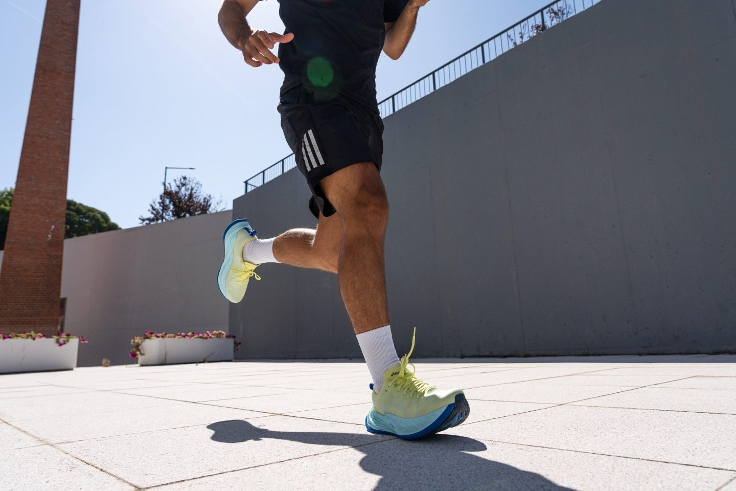 All you need to know about rockered running shoes | RunRepeat