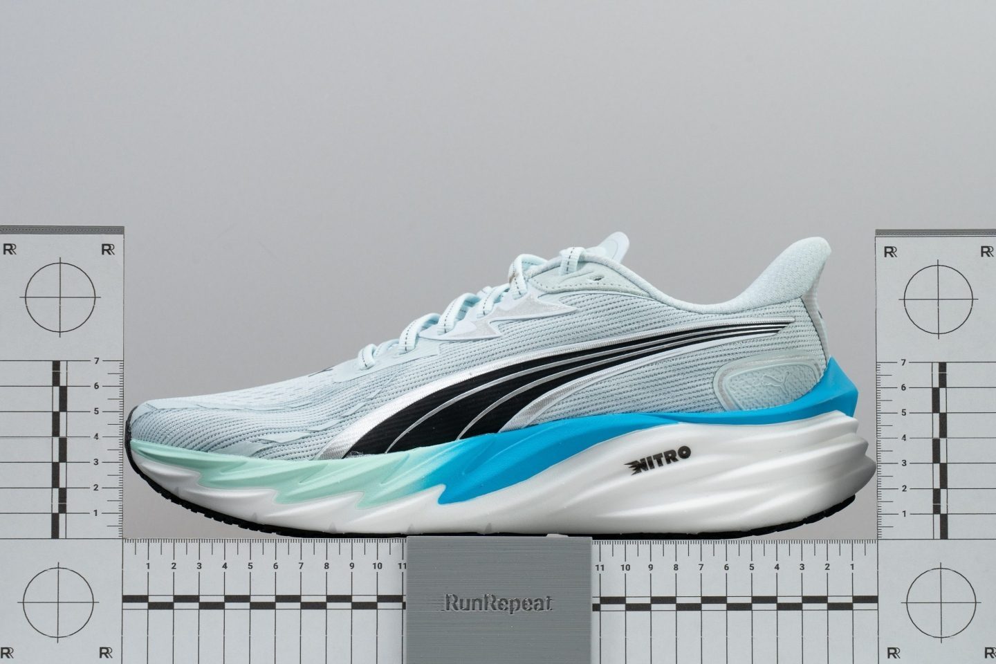 All you need to know about rockered running shoes | RunRepeat