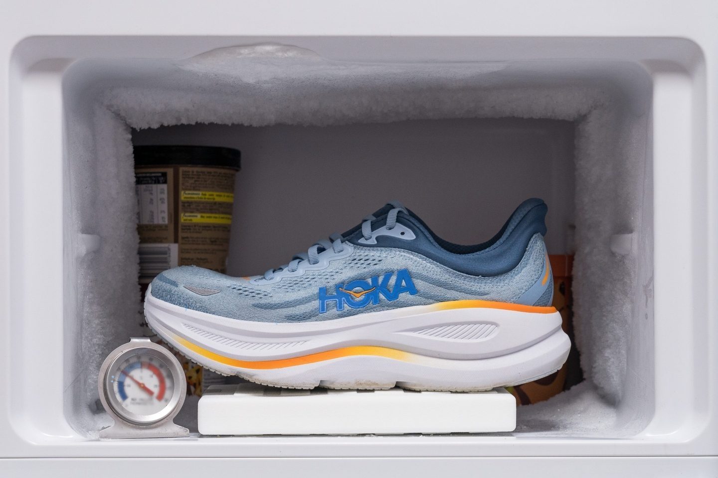 Energy return in running shoes explained | RunRepeat
