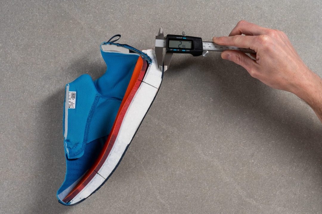 Energy return in running shoes explained | RunRepeat