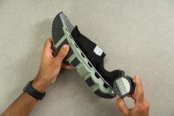 Cut in half: On Cloudrunner Review | RunRepeat