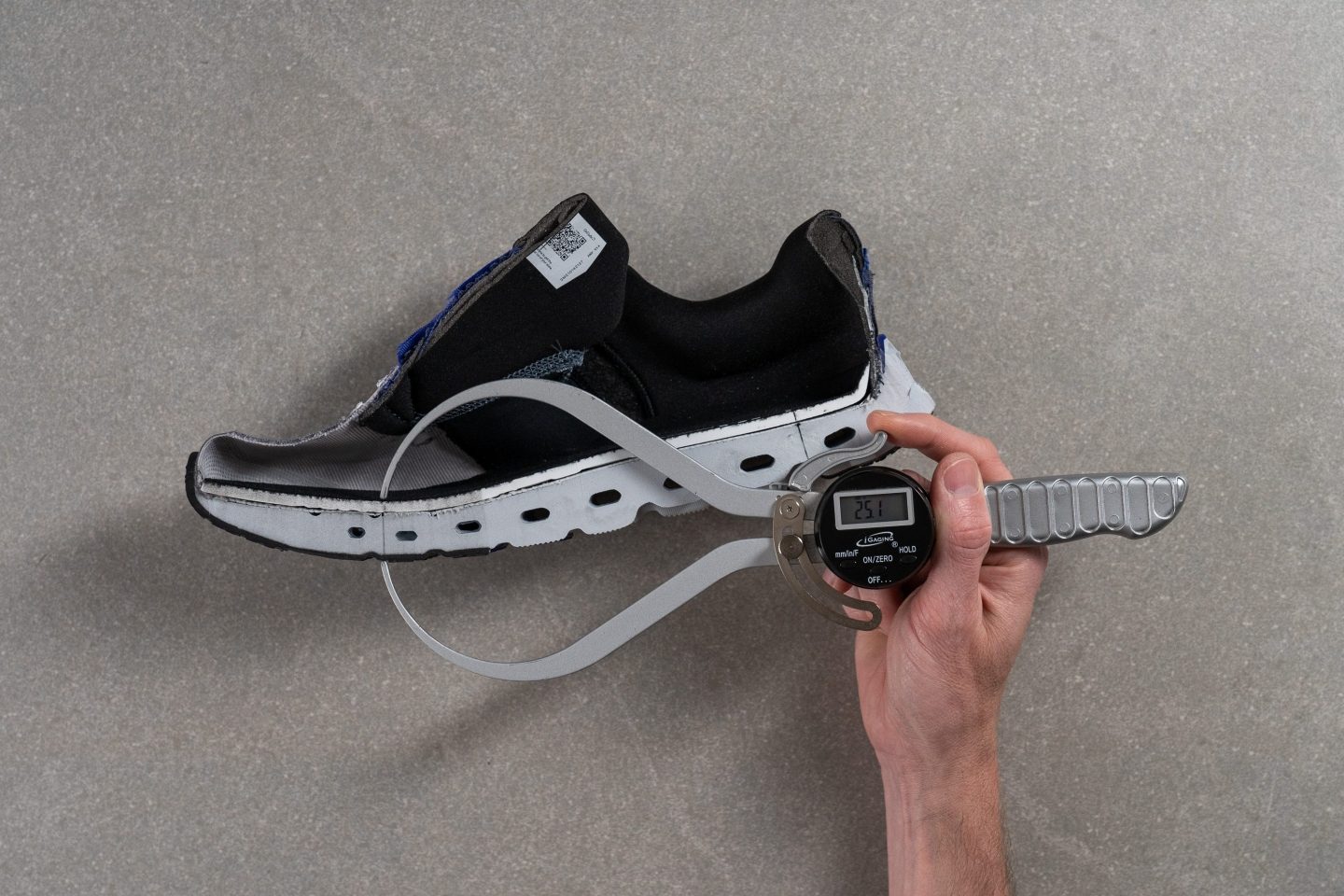 Cut in half: On Cloudrunner 2 Review (2024) | RunRepeat