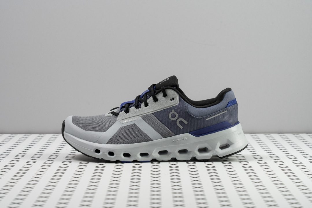 Cortadas por la mitad: Análisis y review de las On Cloudrunner 2 ...