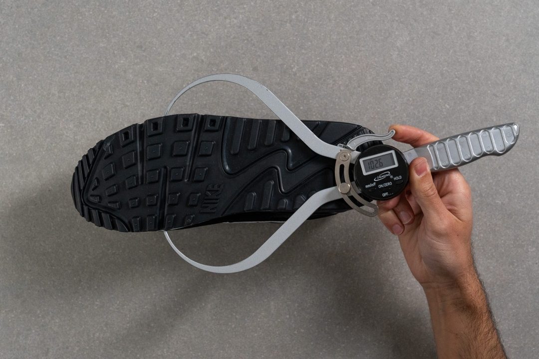 Cut in half: Nike Air Max 90 Review (2025) | RunRepeat