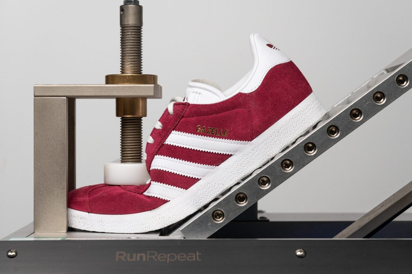 Cut in half: Adidas Gazelle Review | RunRepeat