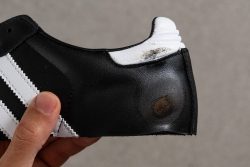 Cut in half: Adidas Samba Review | RunRepeat