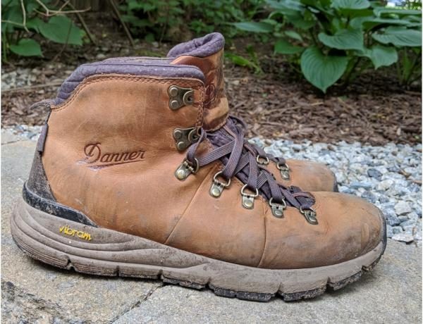 Danner Mountain 600 Review, Facts, Comparison | RunRepeat