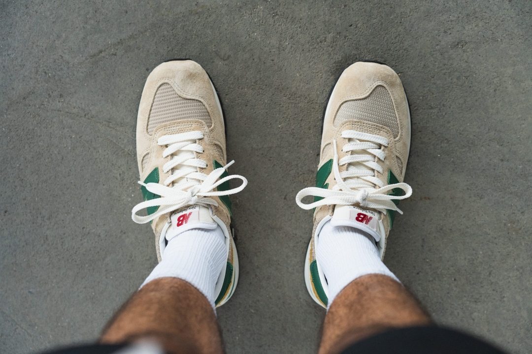 Cut in half: New Balance 990 v1 Review (2024) | RunRepeat