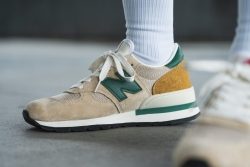 Cut in half: New Balance 990 v1 Review (2024) | RunRepeat
