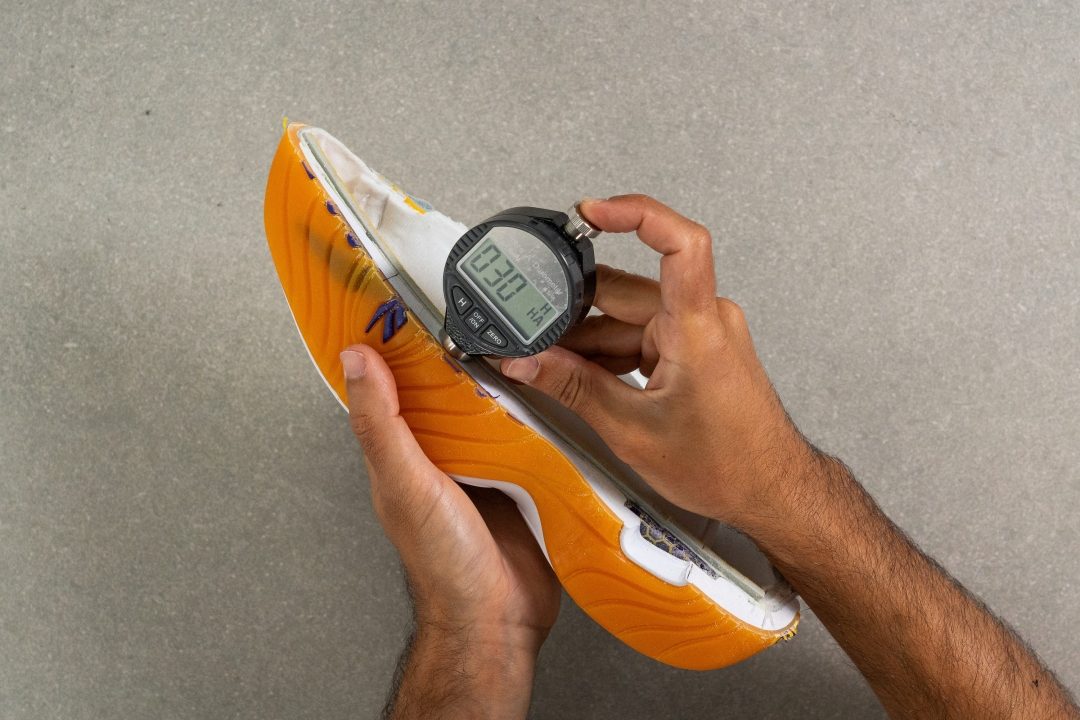 Cut in half: Reebok Question Mid Review | RunRepeat