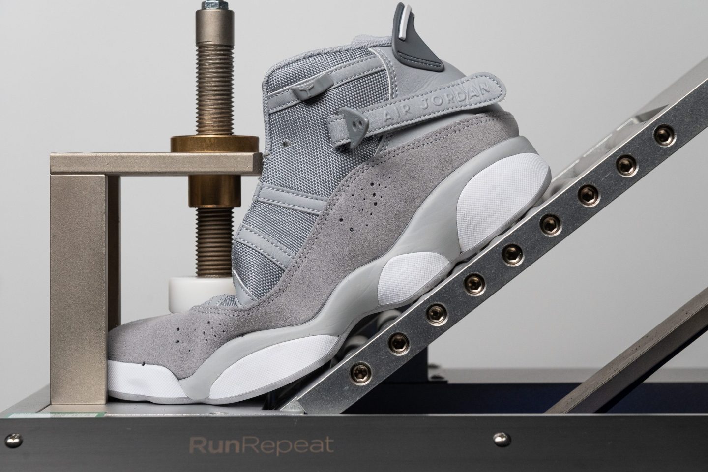 Cut in half: Jordan 6 Rings Review | RunRepeat