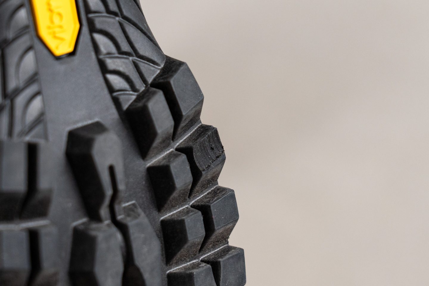 Cut in half: Scarpa Mistral GTX Review (2024) | RunRepeat
