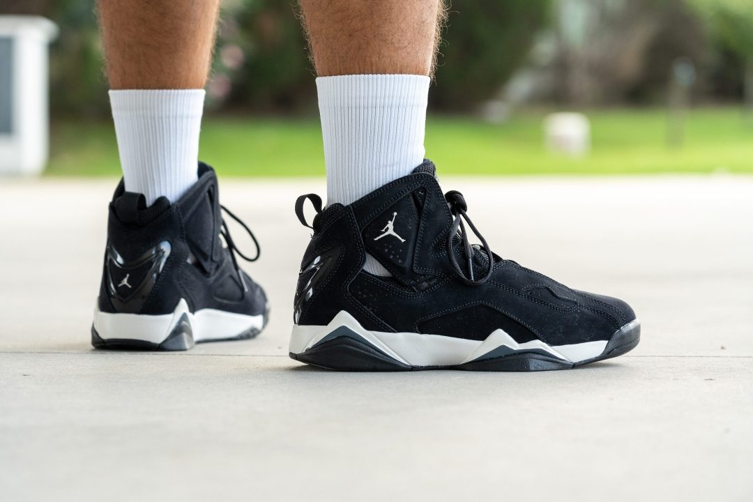 Cut in half: Jordan True Flight Review | RunRepeat