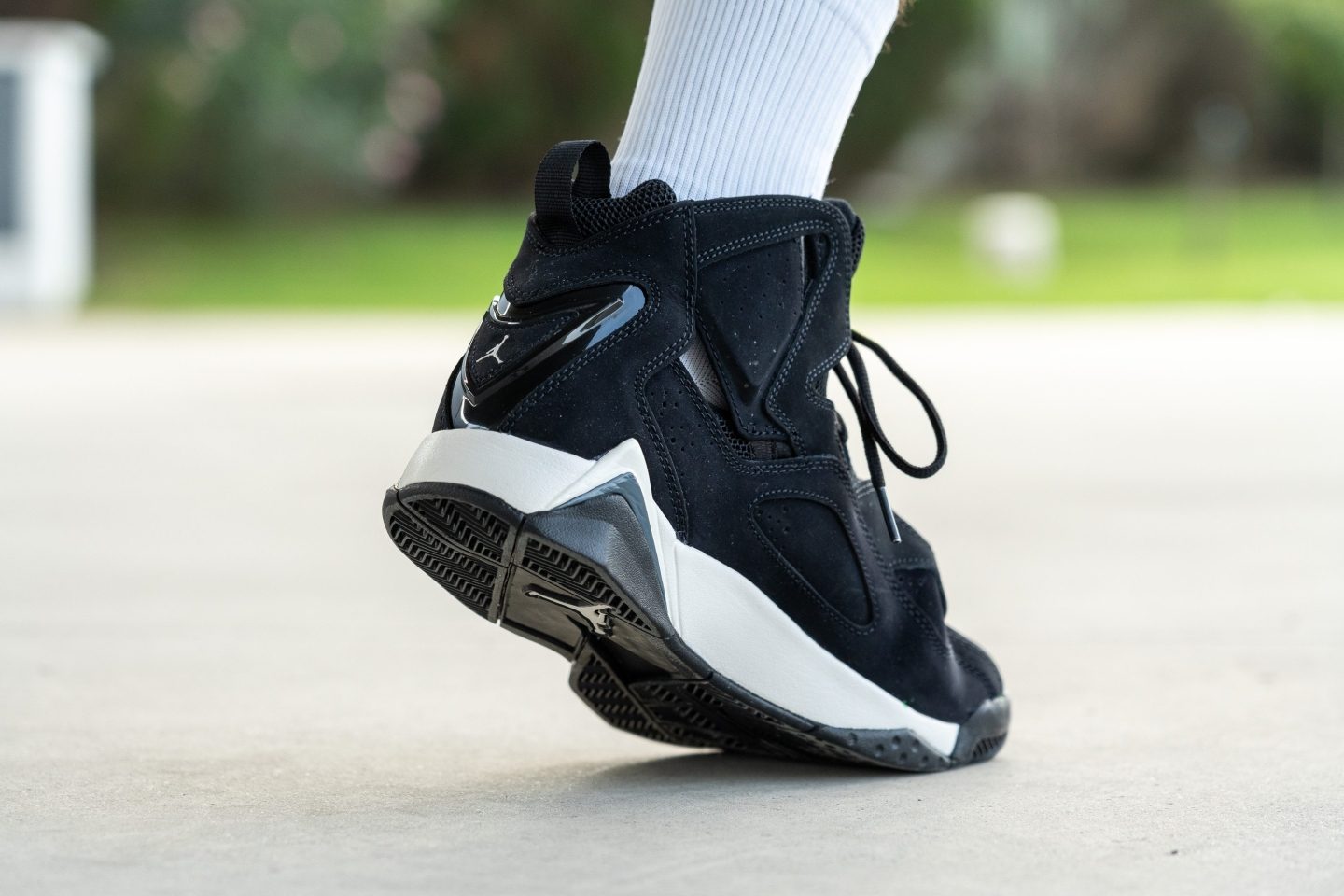 Cut in half: Jordan True Flight Review (2024) | RunRepeat