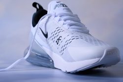 Cut in half: Nike Air Max 270 Review | RunRepeat
