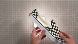 Cut in half: Vans Slip-On Review | RunRepeat