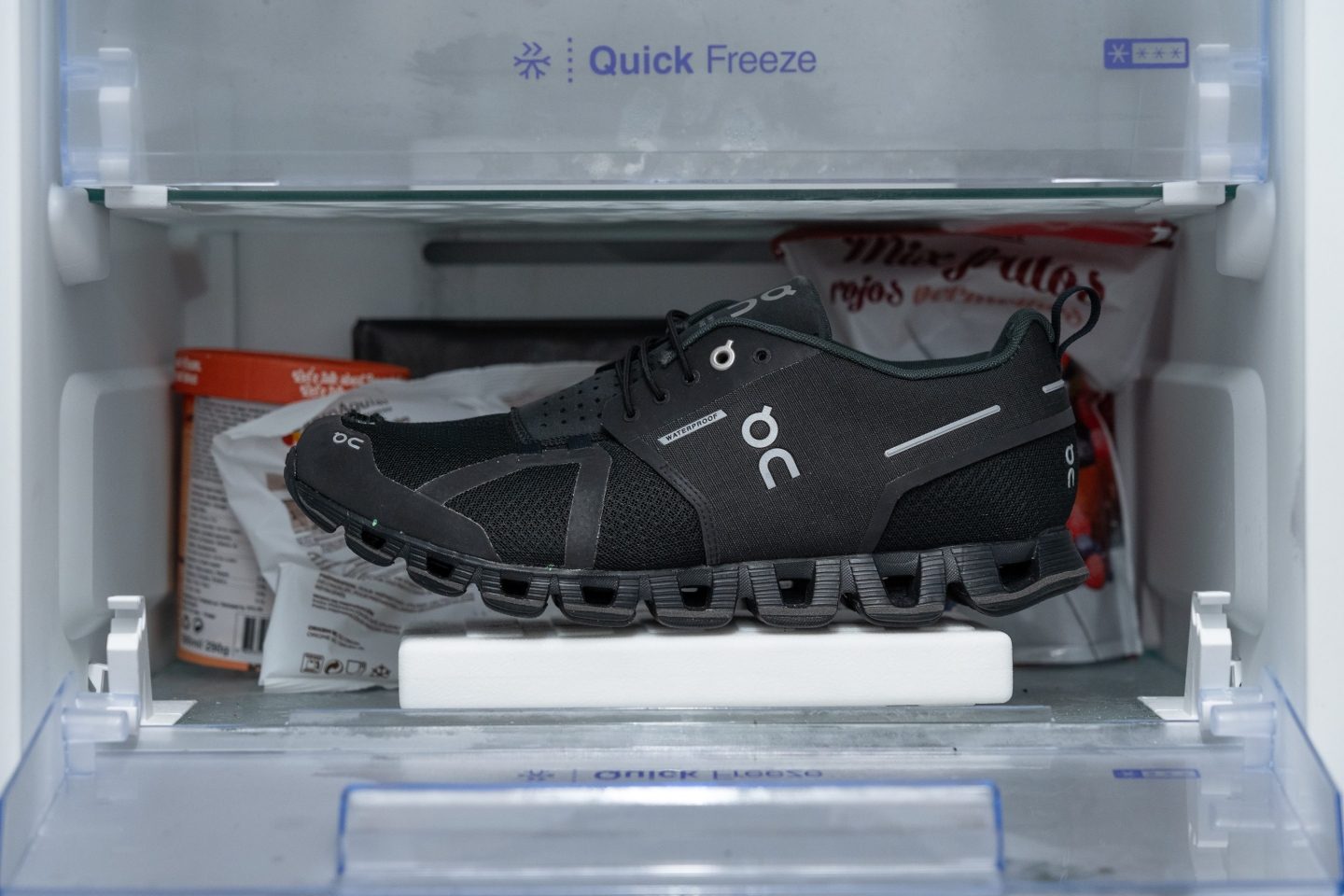 Cut in half: On Cloud Waterproof Review | RunRepeat