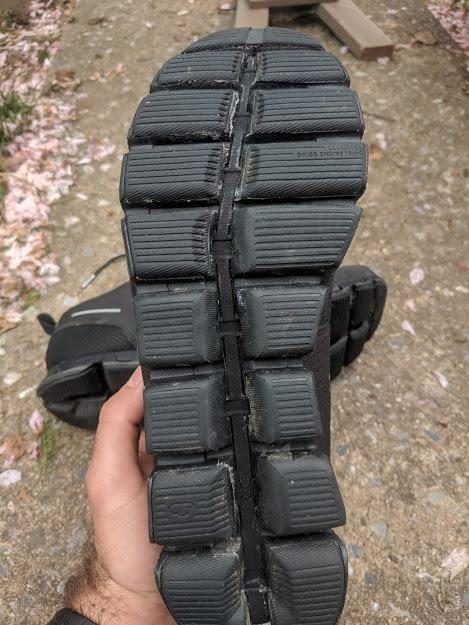 On Cloud Waterproof Review, Facts, Comparison | RunRepeat