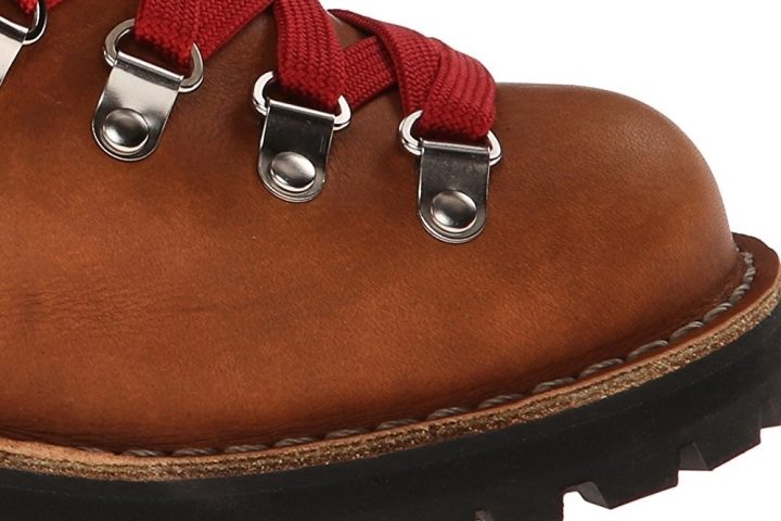 Danner Mountain Light Review, Facts, Comparison | RunRepeat