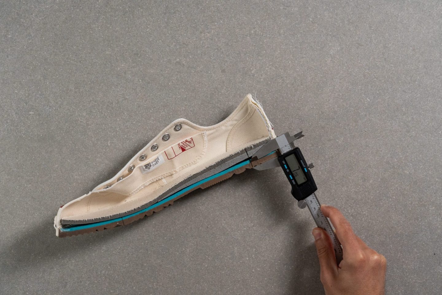 Cut in half: Converse Chuck 70 Low Top Review (2024) | RunRepeat