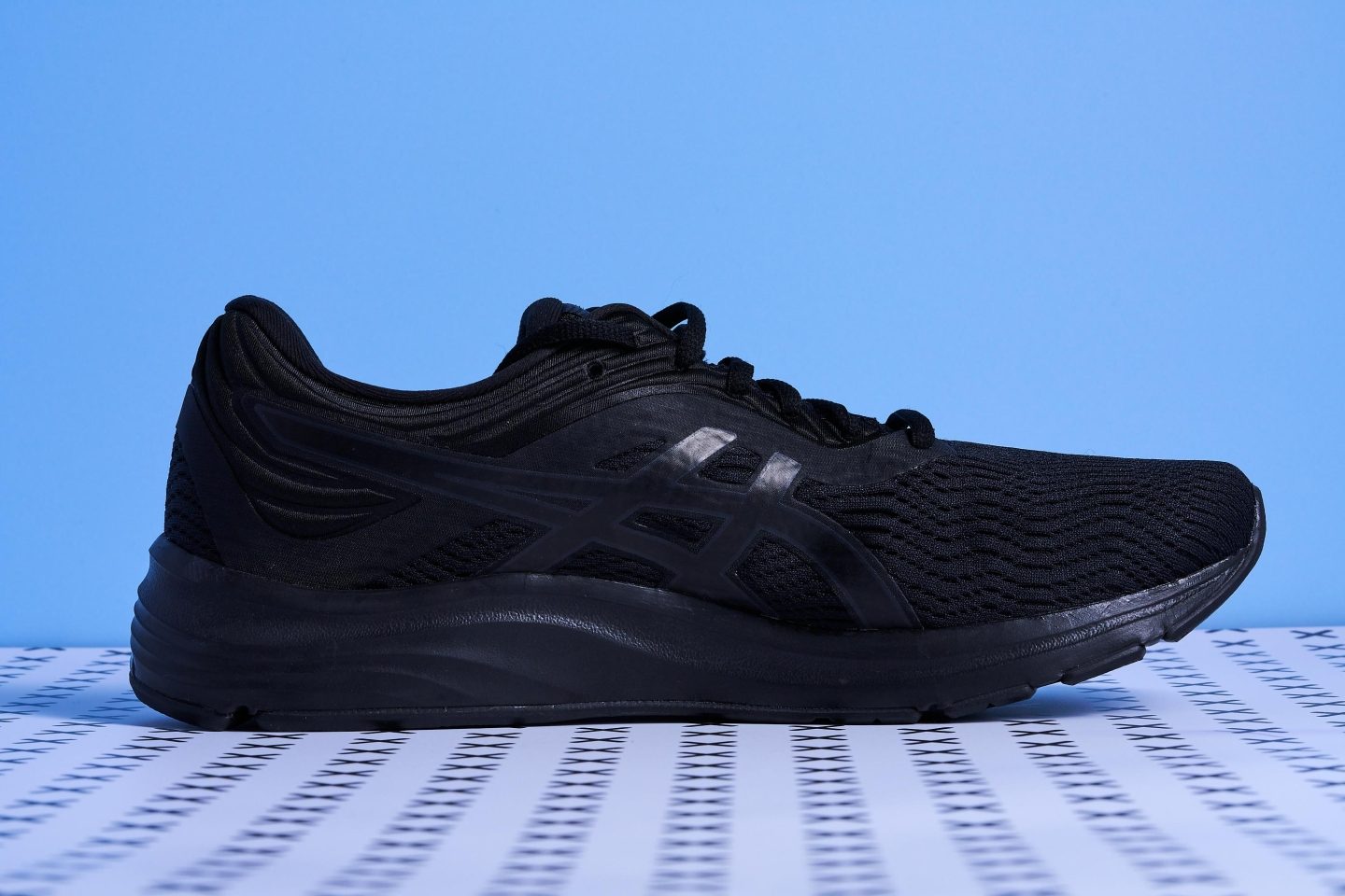 Cut in half: ASICS Gel Pulse 11 Review | RunRepeat