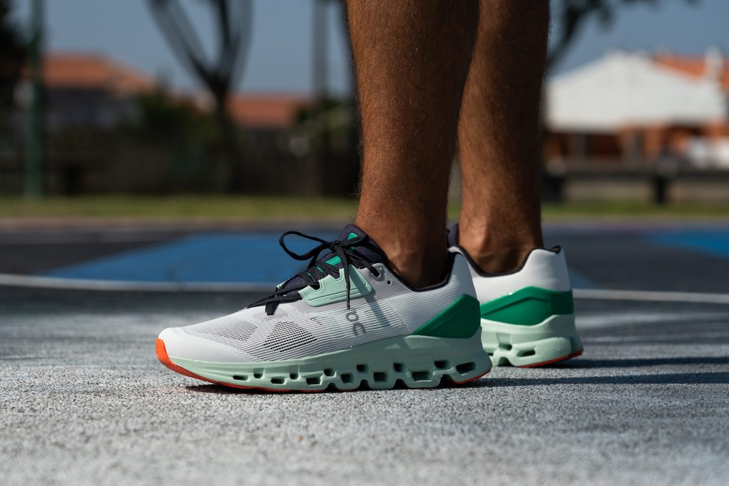 Cut in half: On Cloudstratus Review | RunRepeat