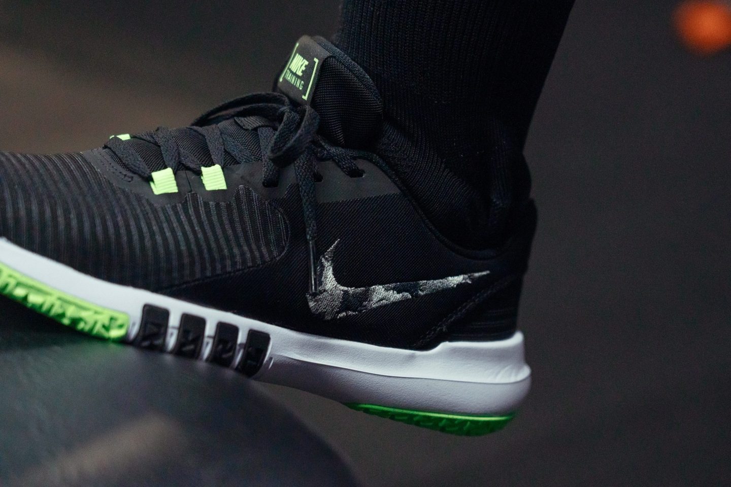 Cut in half: Nike Flex Control 4 Review | RunRepeat