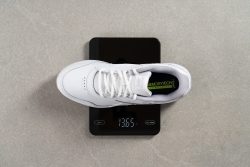 Cortadas por la mitad: Análisis y review de las Reebok Walk Ultra 7 DMX ...