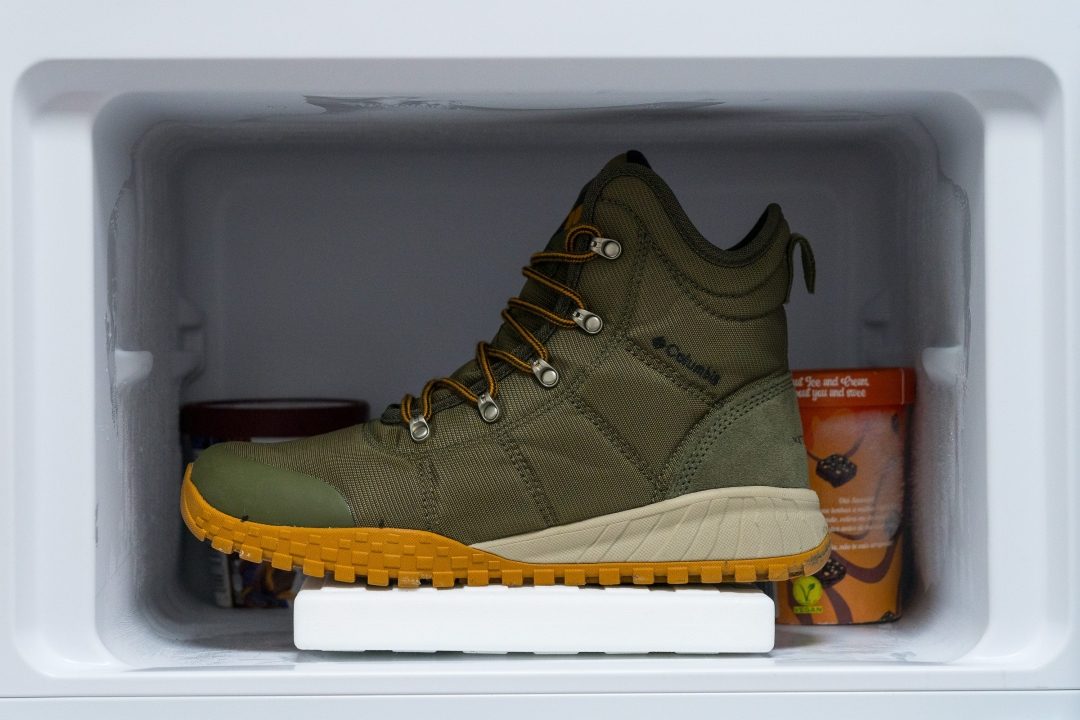 Cut in half: Columbia Fairbanks Omni-Heat Boot Review | RunRepeat
