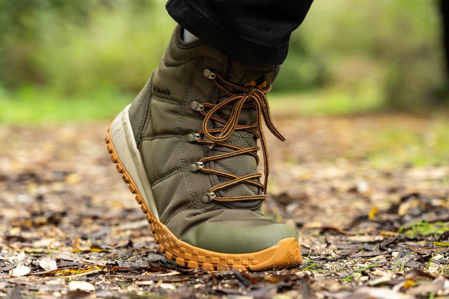 Cut in half: Columbia Fairbanks Omni-Heat Boot Review | RunRepeat