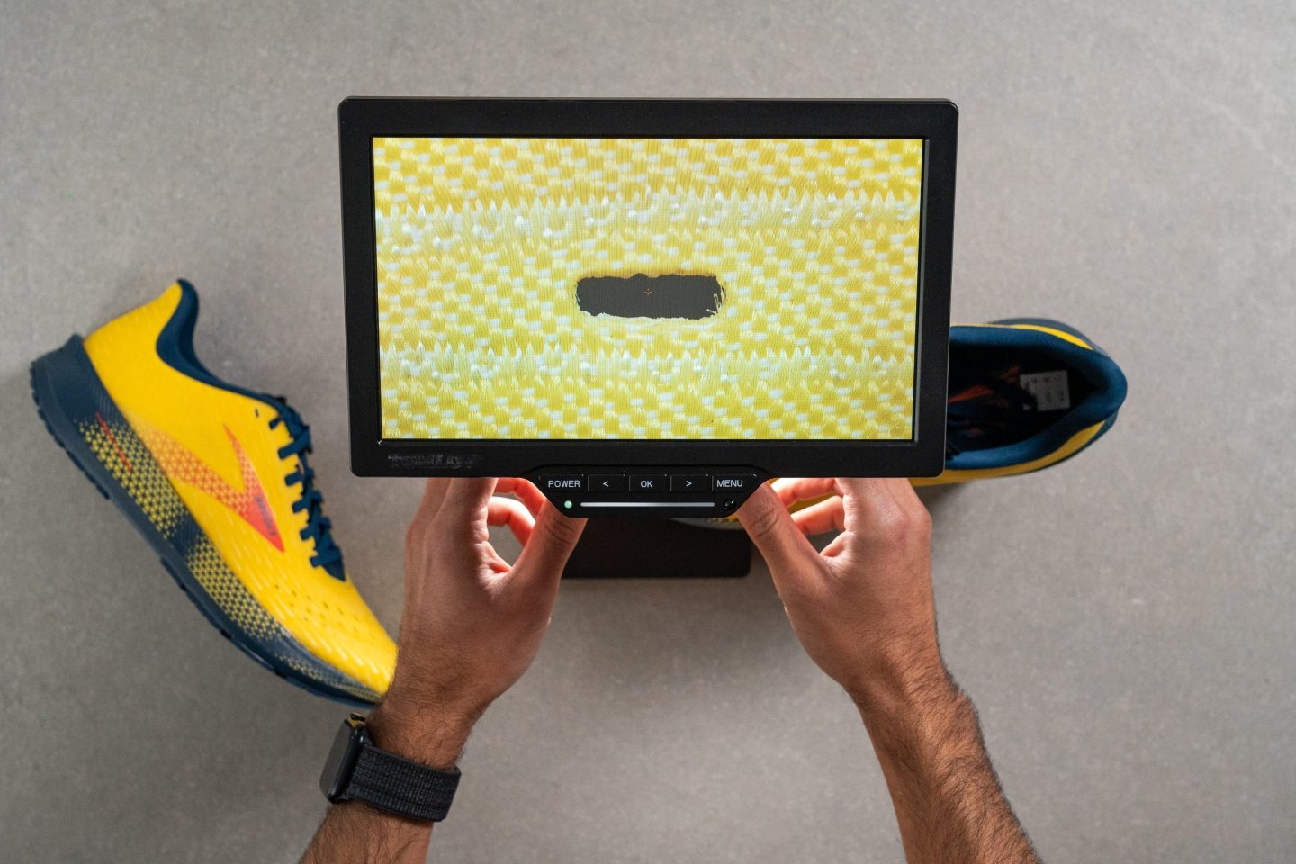 Cut in half: Brooks Hyperion Tempo Review | RunRepeat