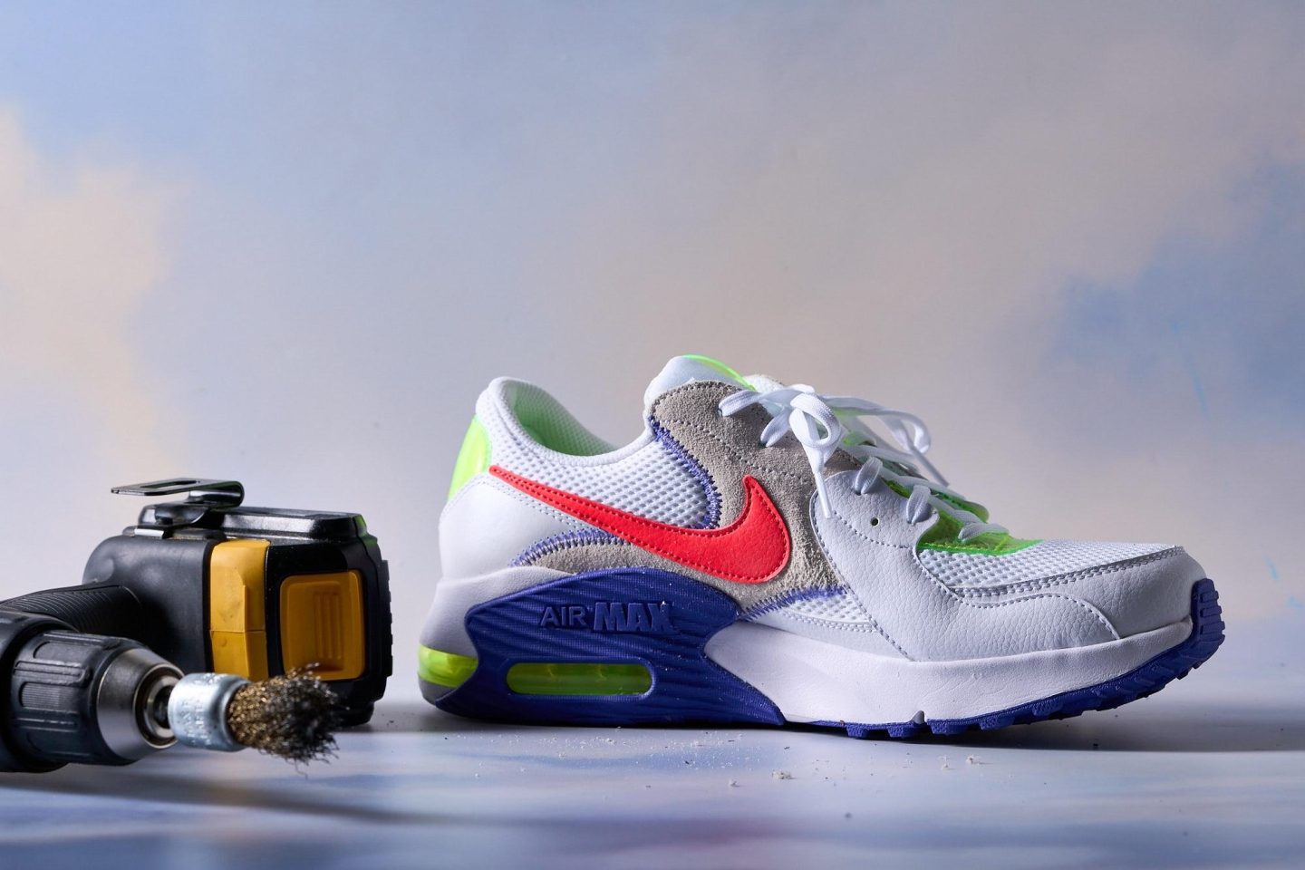 Cut in half: Nike Air Max Excee Review | RunRepeat