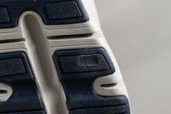 Cut in half: Skechers Arch Fit Review | RunRepeat