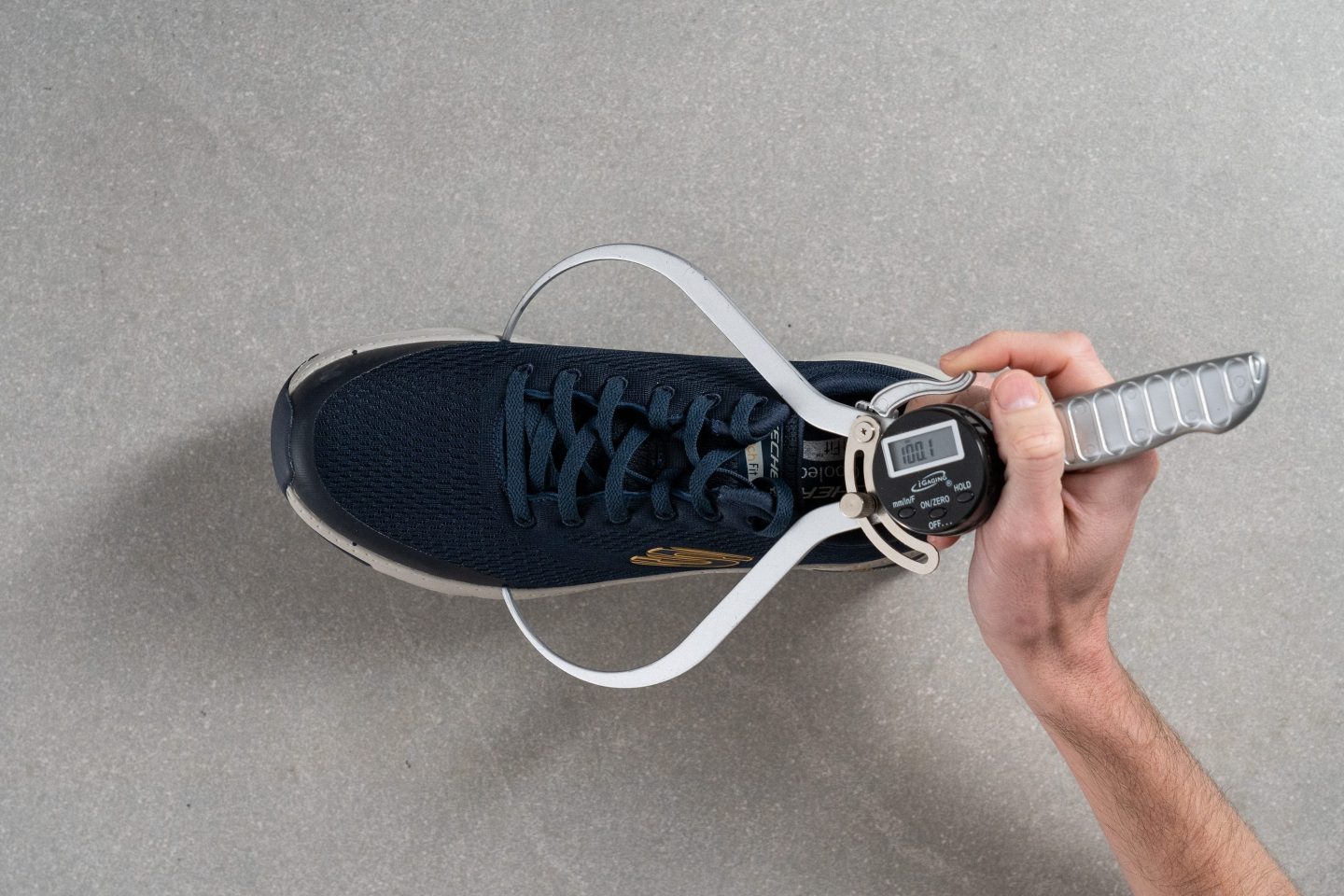 Cut in half: Skechers Arch Fit Review | RunRepeat