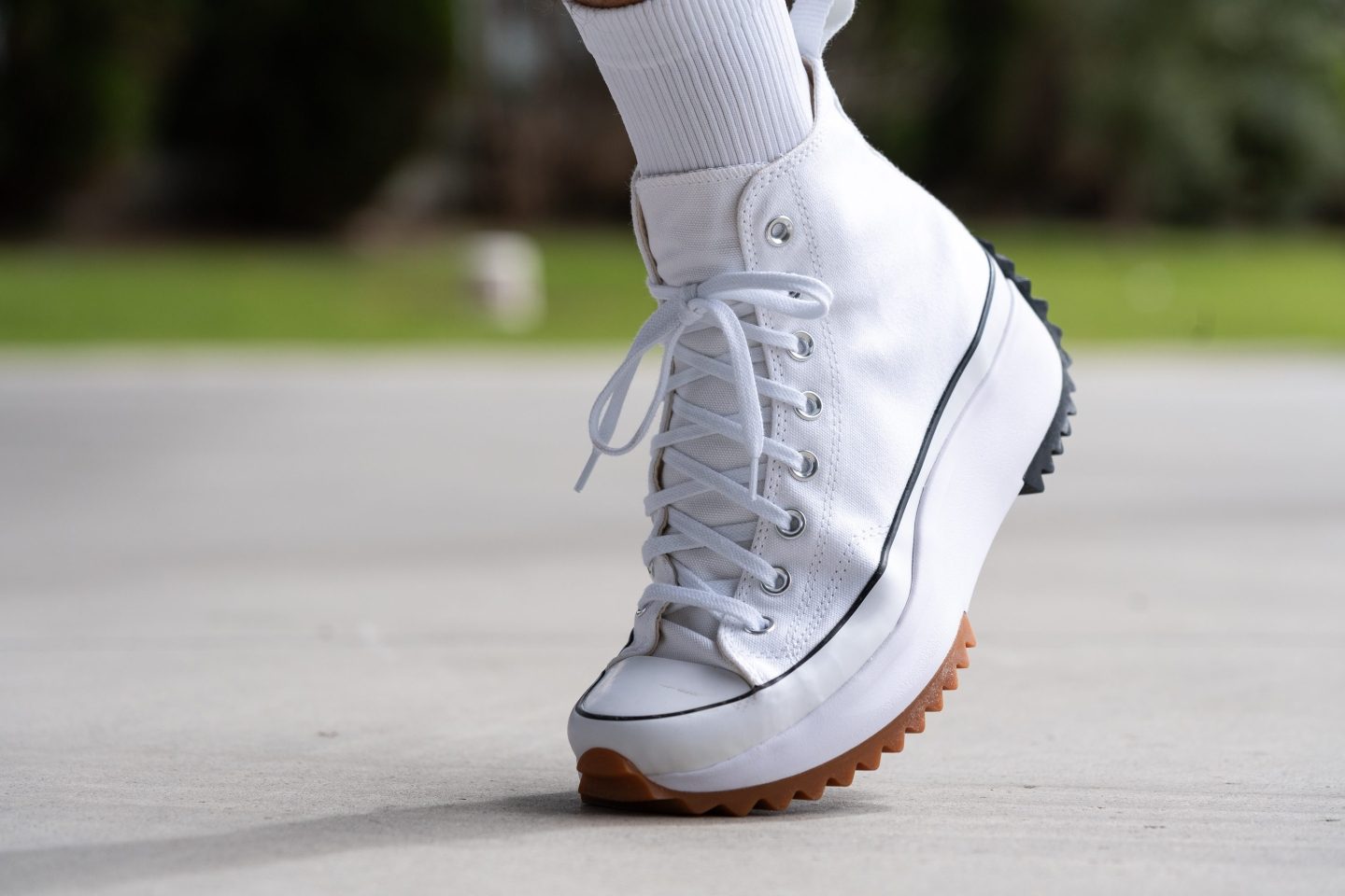 Cut in half: Converse Run Star Hike Review | RunRepeat
