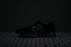 Cut in half: New Balance 327 Review | RunRepeat