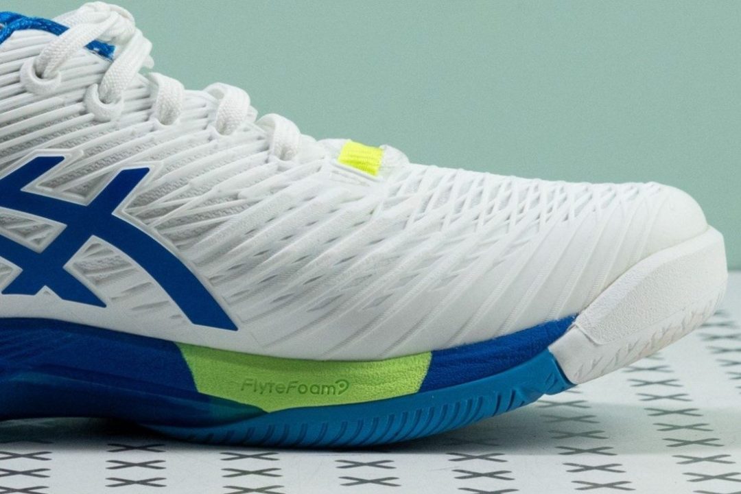 Cut in half: ASICS Solution Speed FF 2 Review (2023) | RunRepeat