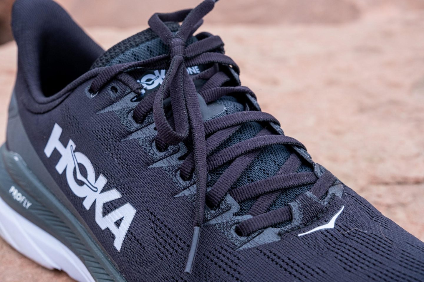 Cut in half: Hoka Mach 4 Review | RunRepeat