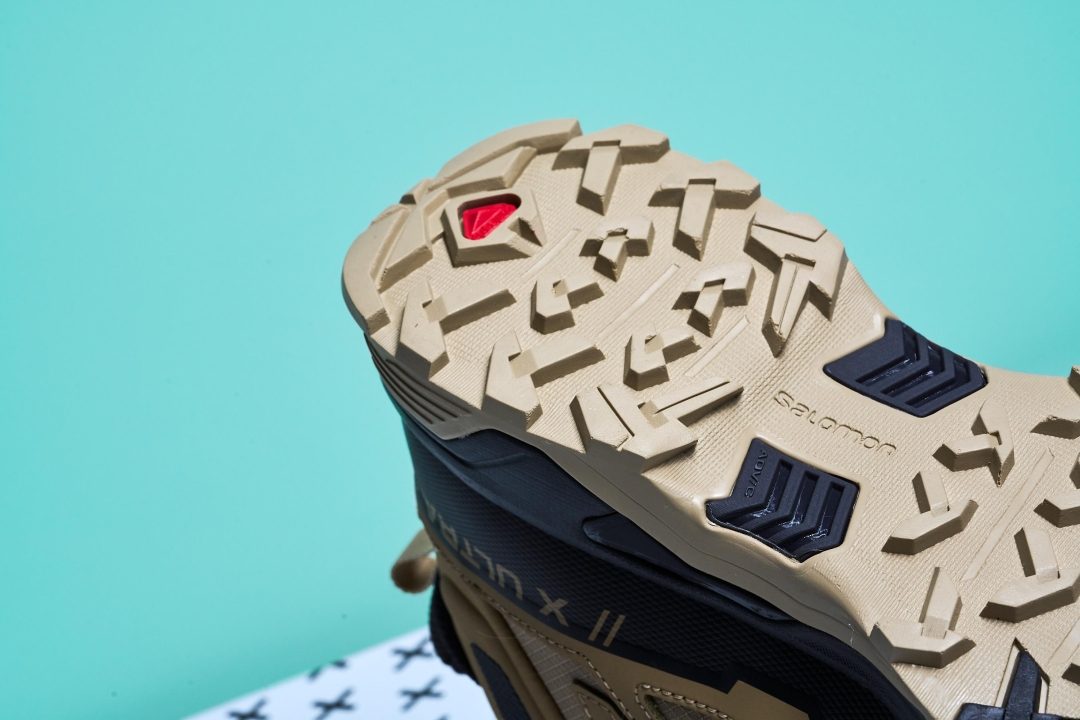 Cut in half: Salomon X Ultra 4 Mid GTX Review | RunRepeat