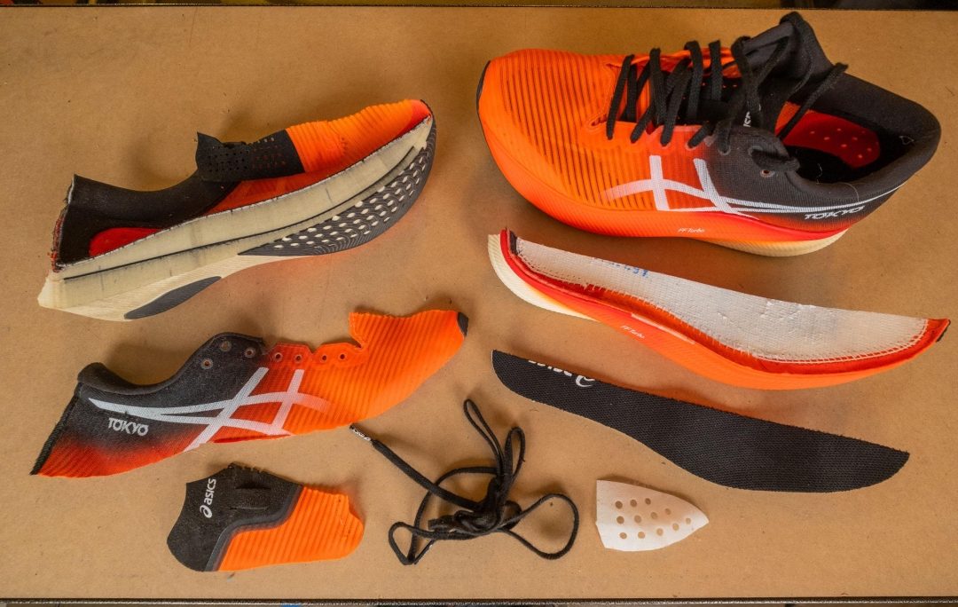 Cut in half: ASICS Metaspeed Sky Review | RunRepeat