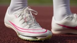 Cut in half: Nike Air Zoom Maxfly Review (2024) | RunRepeat