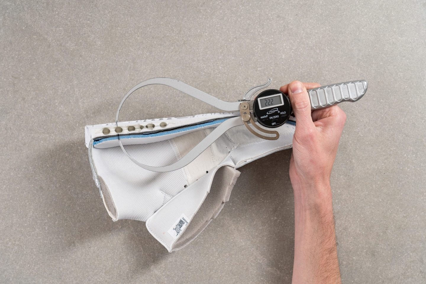 Cut in half: Air Jordan 1 Mid Review | RunRepeat