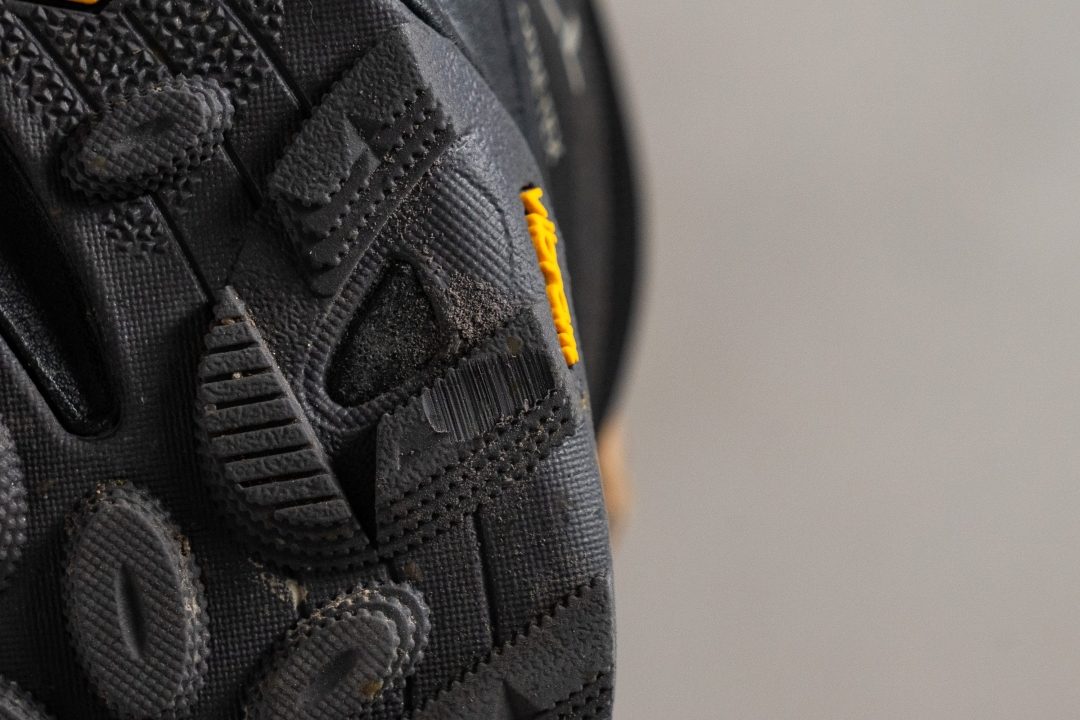 Cut in half: Merrell Moab Speed Mid GTX Review | RunRepeat