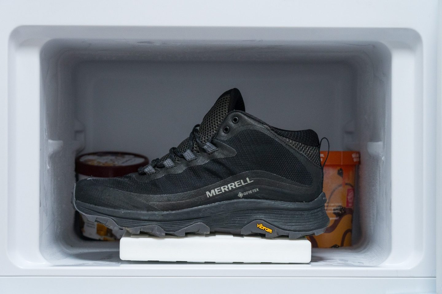 Cut in half: Merrell Moab Speed Mid GTX Review (2024) | RunRepeat