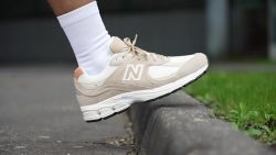 Cut in half: New Balance 2002R Review (2024) | RunRepeat