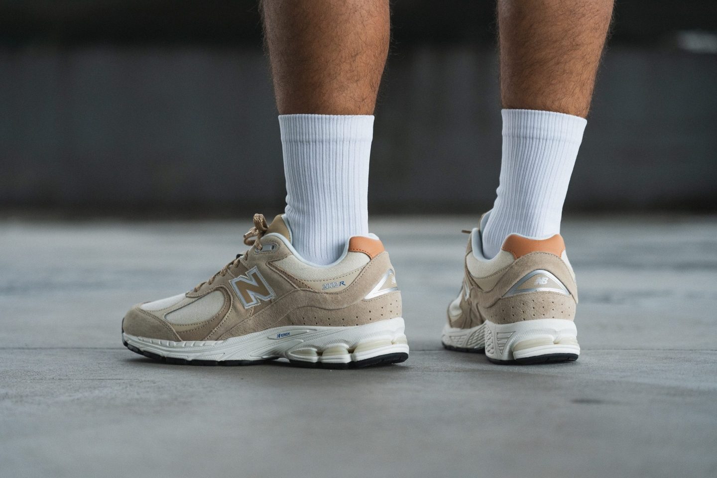 Cut in half: New Balance 2002R Review | RunRepeat